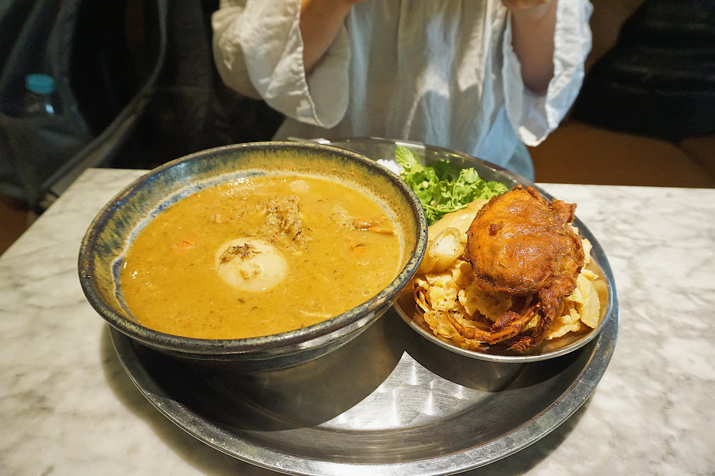 BEST RESTAURANT IN YANGON: RANGOON TEA HOUSE – EAT SOME CHOI